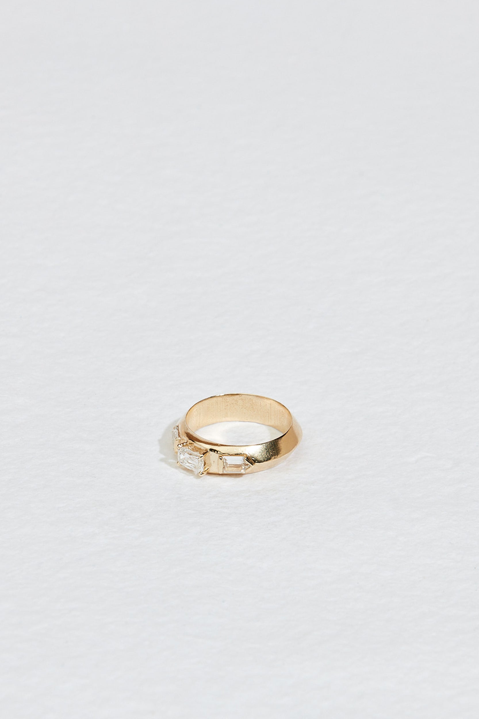 JP GILD OCEAN DIAMOND + BULLET SIDE STONES RING - GIA CERTIFIED | Jane ...