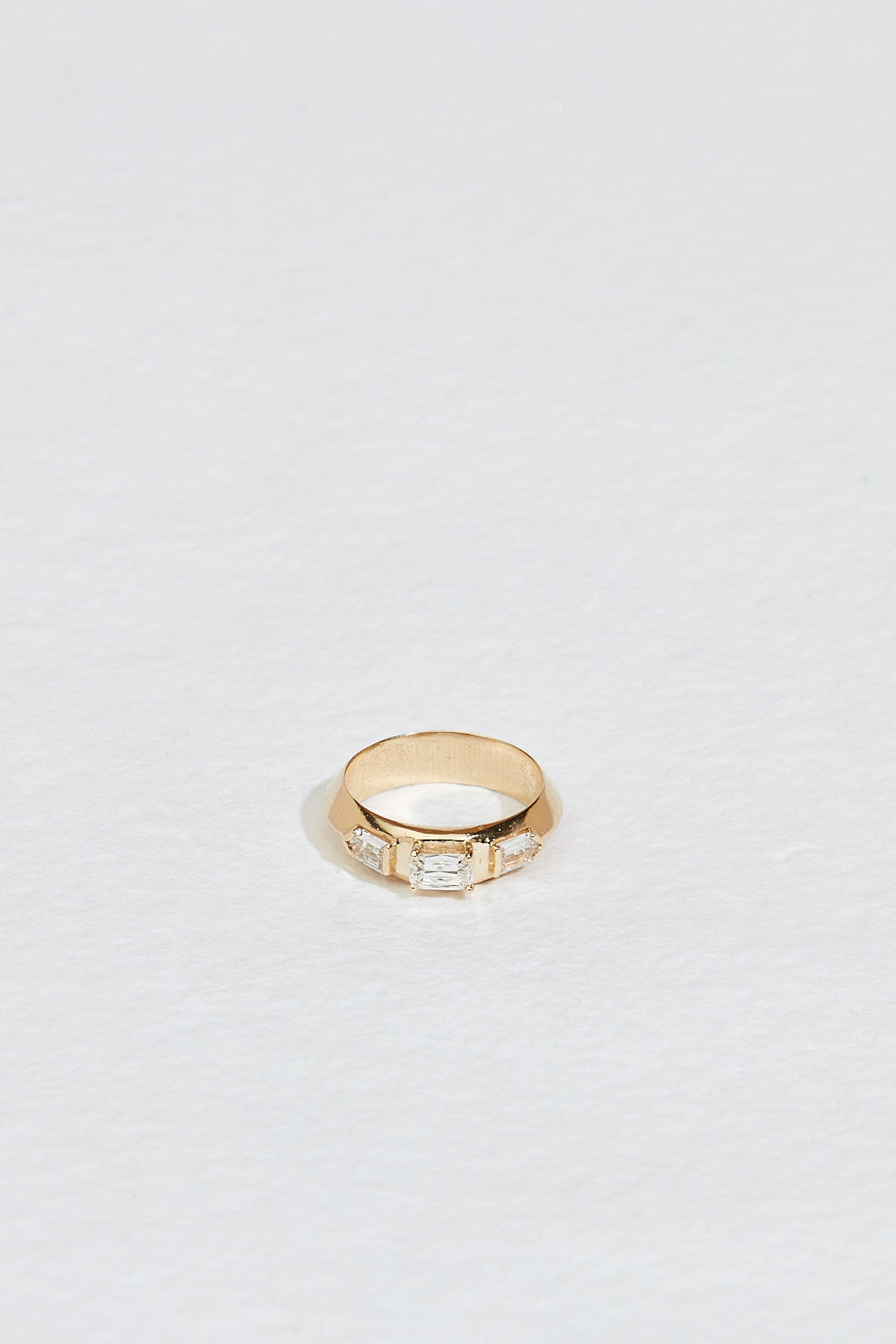 JP GILD OCEAN DIAMOND + BULLET SIDE STONES RING - GIA CERTIFIED | Jane ...